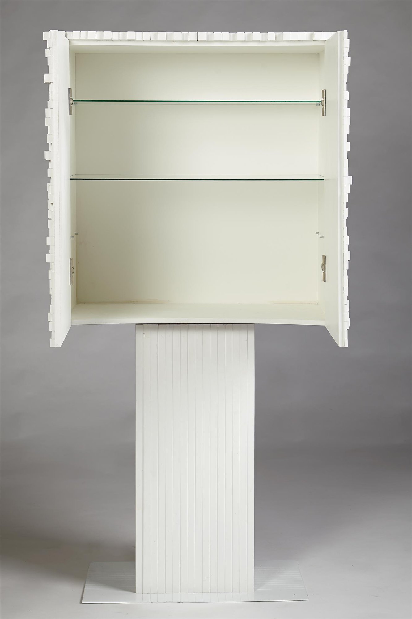 Thousand piece cabinet designed by Lars Hansson, Sweden. 2013. — Modernity