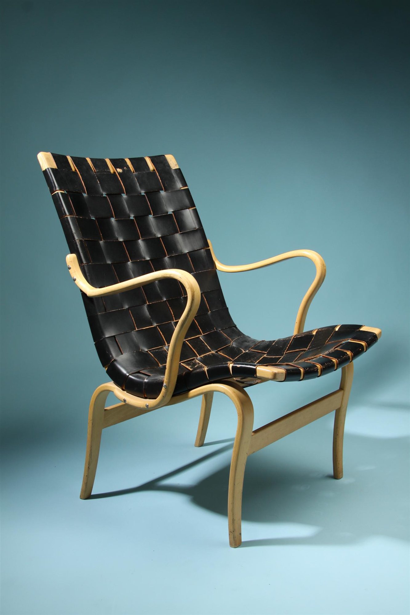 Armchair, designed by Bruno Mathsson for Karl Mathsson — Modernity