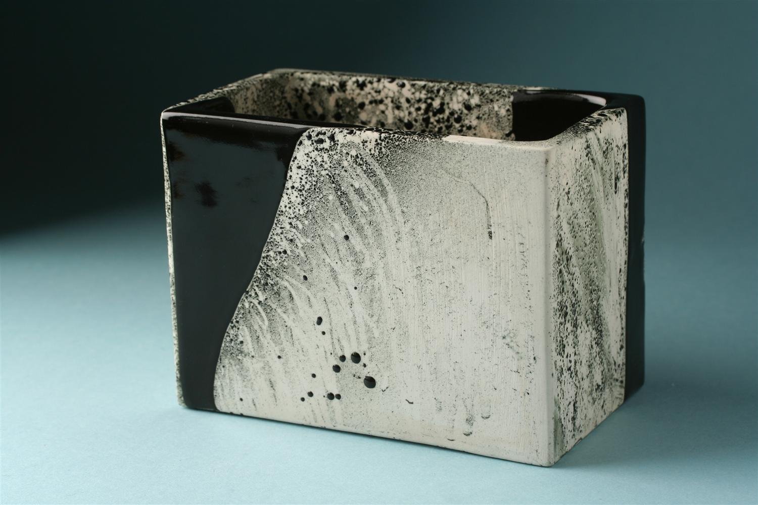 Vase, designed by Toini Muona for Arabia — Modernity