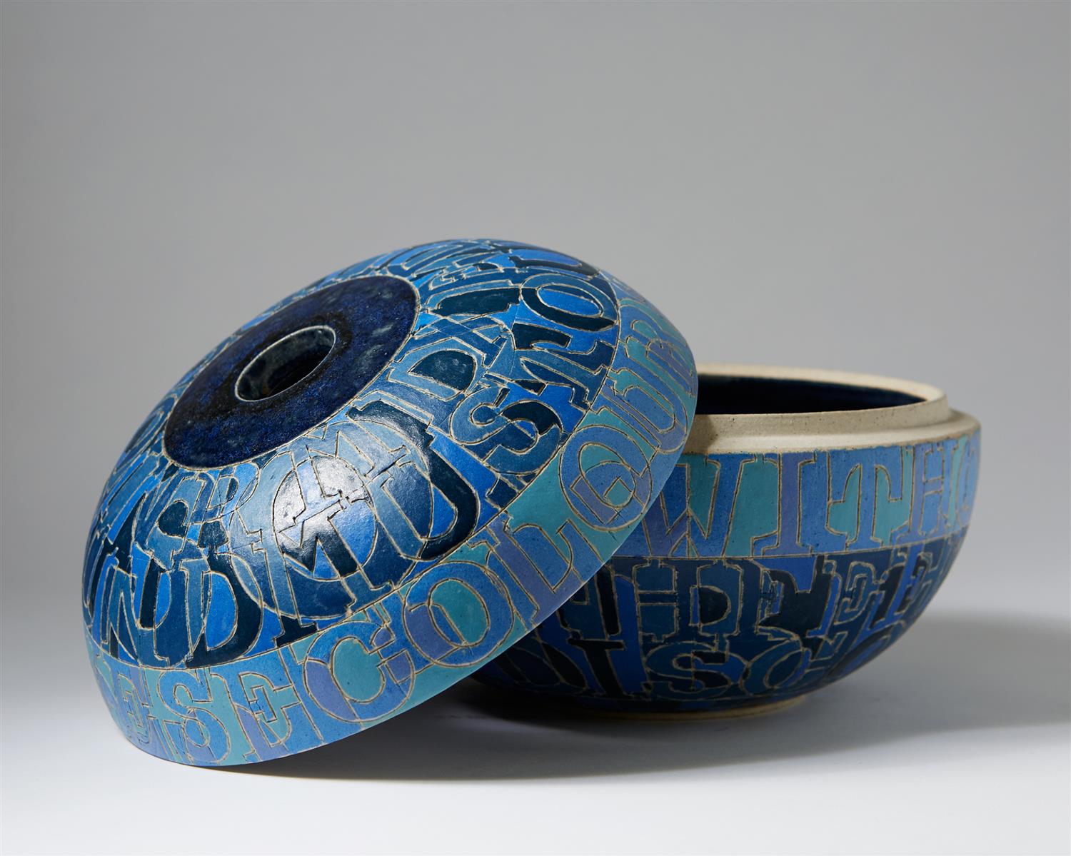 Lidded bowl by Bo Kristiansen, — Modernity